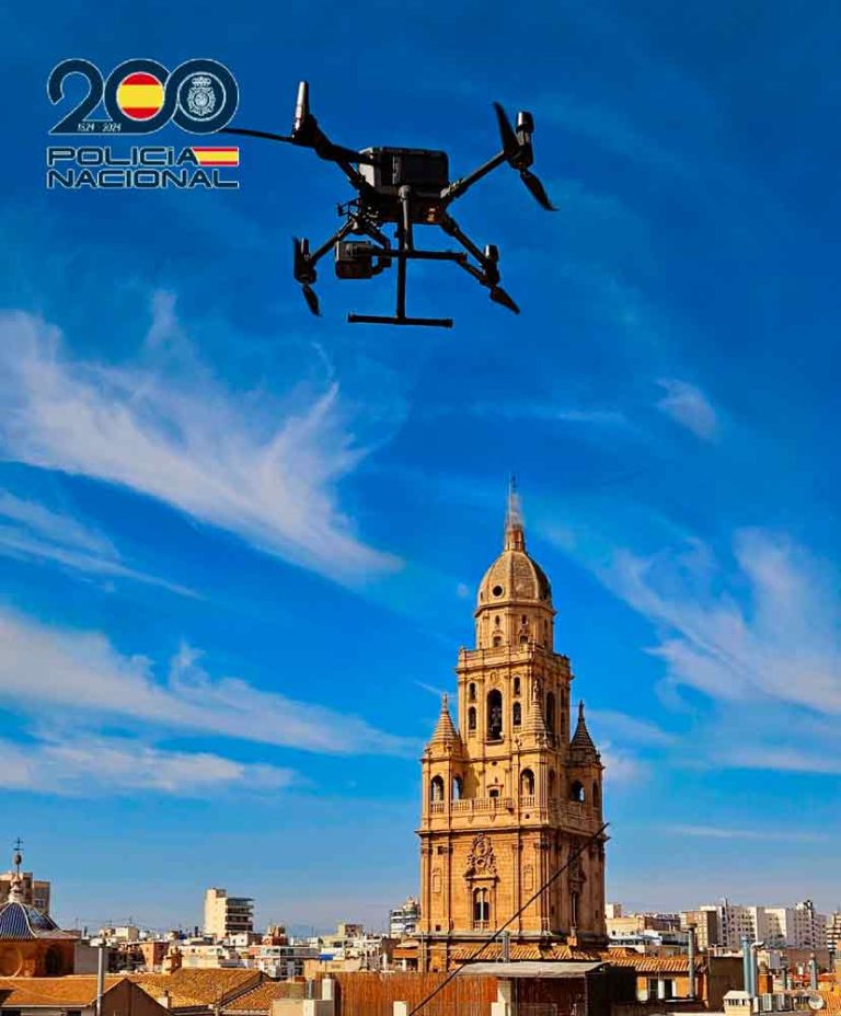 Normativa drones 2025: lo que debes saber antes de volar un dron en ...
